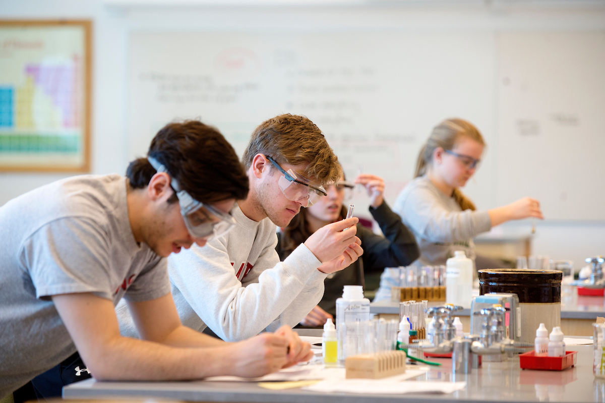 Pre-health Chemistry | St. Lawrence University