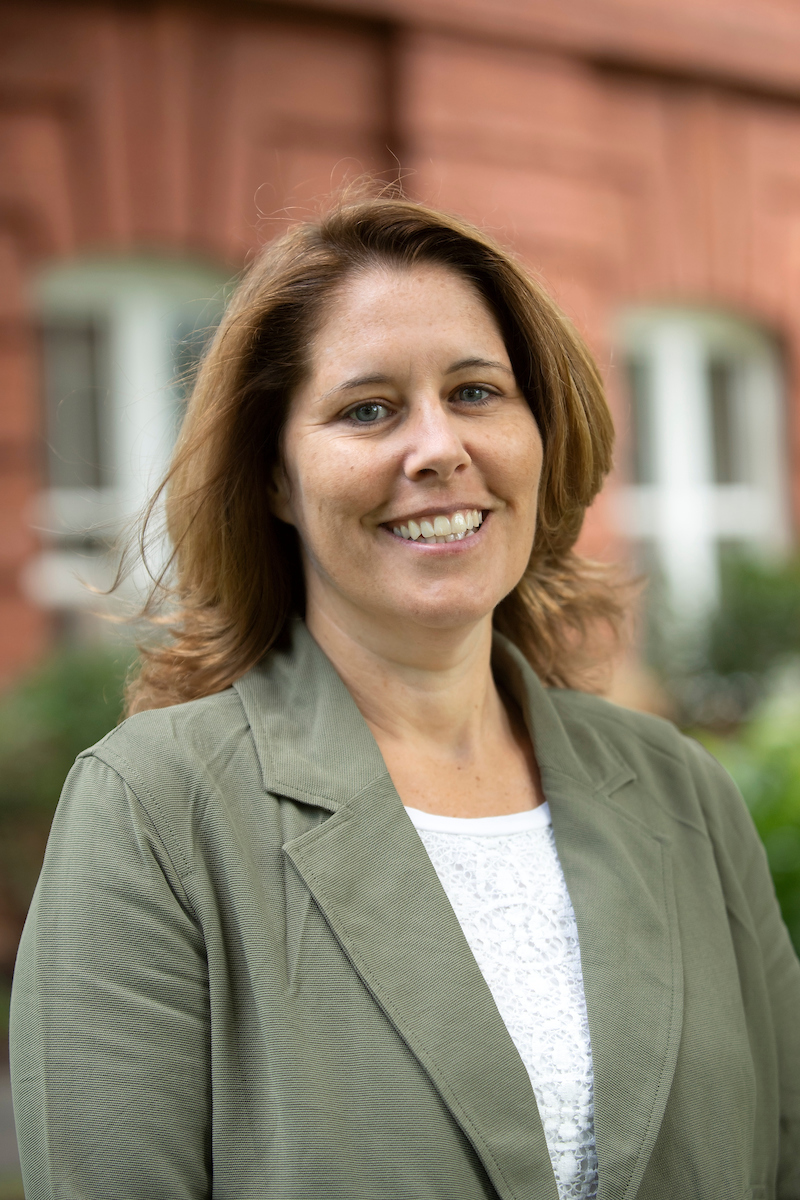 Amy Sipher M’99, P’23, P'26 | St. Lawrence University